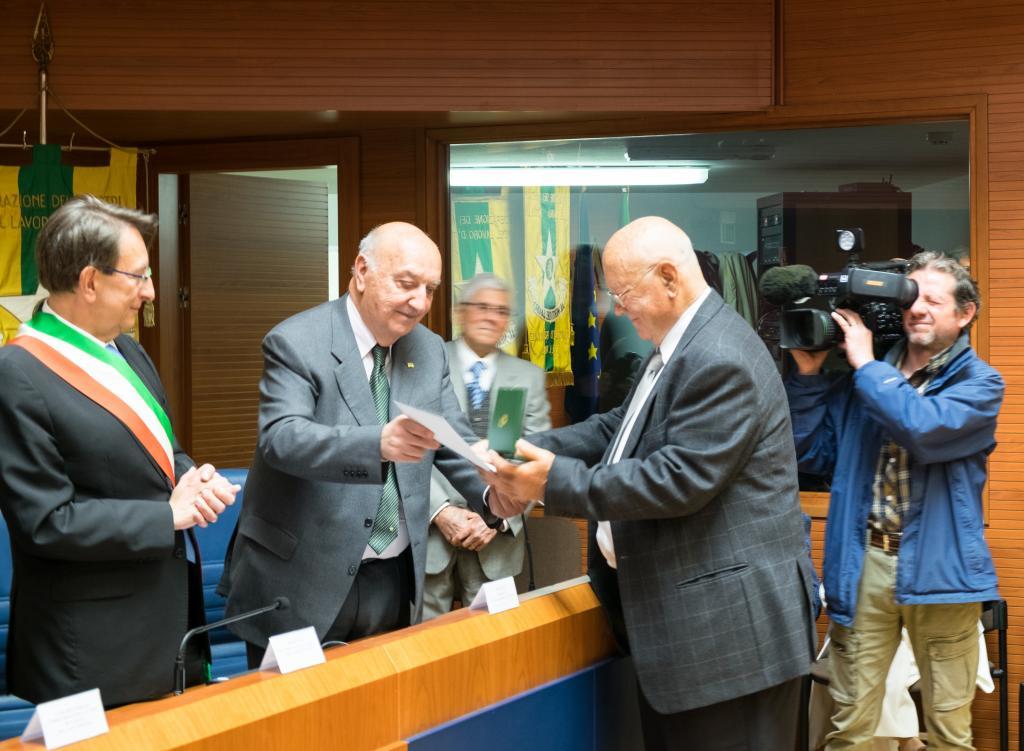 La Walter Tosto celebra i nuovi Maestri del Lavoro - Walter Tosto S.p.a.